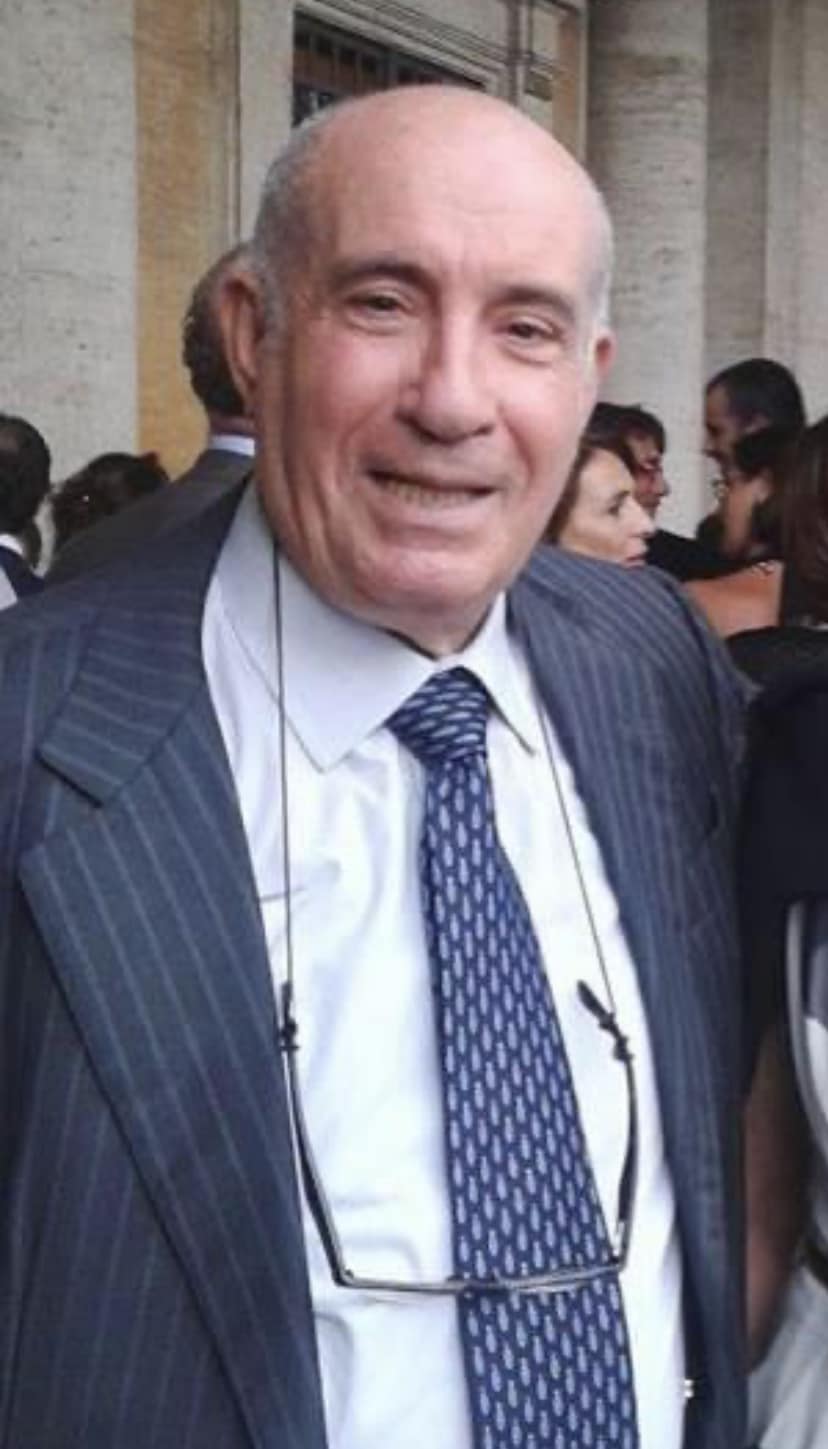 MORTO EX SINDACO DI COSENZA CLAUDIO GIULIANI - Radio Azzurra FM MORTO EX SINDACO DI COSENZA CLAUDIO GIULIANI - Radio Azzurra FM